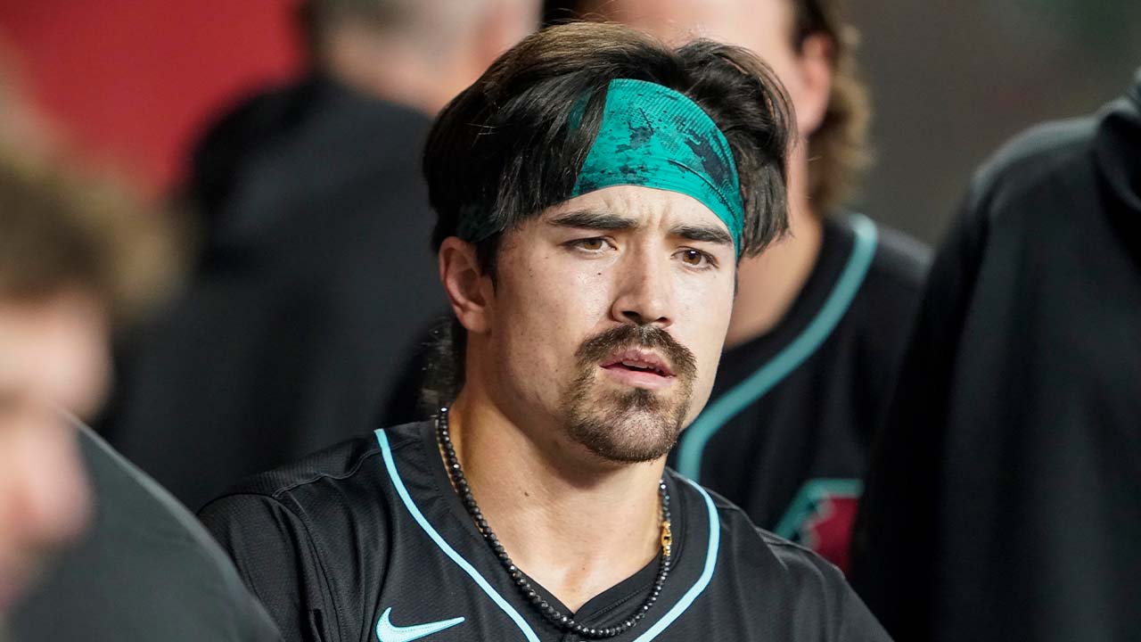 Diamondbacks' Carroll leaves game vs. White Sox, exits outing holding ...