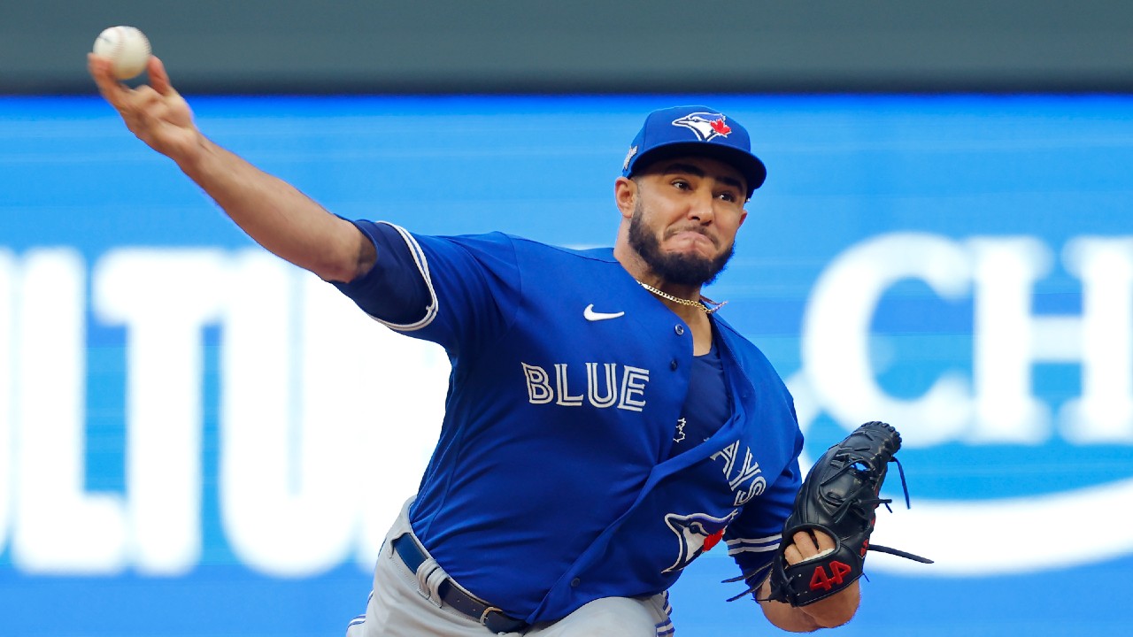 Blue Jays finalize Yimi Garcia signing, designate Nick Raposo for ...