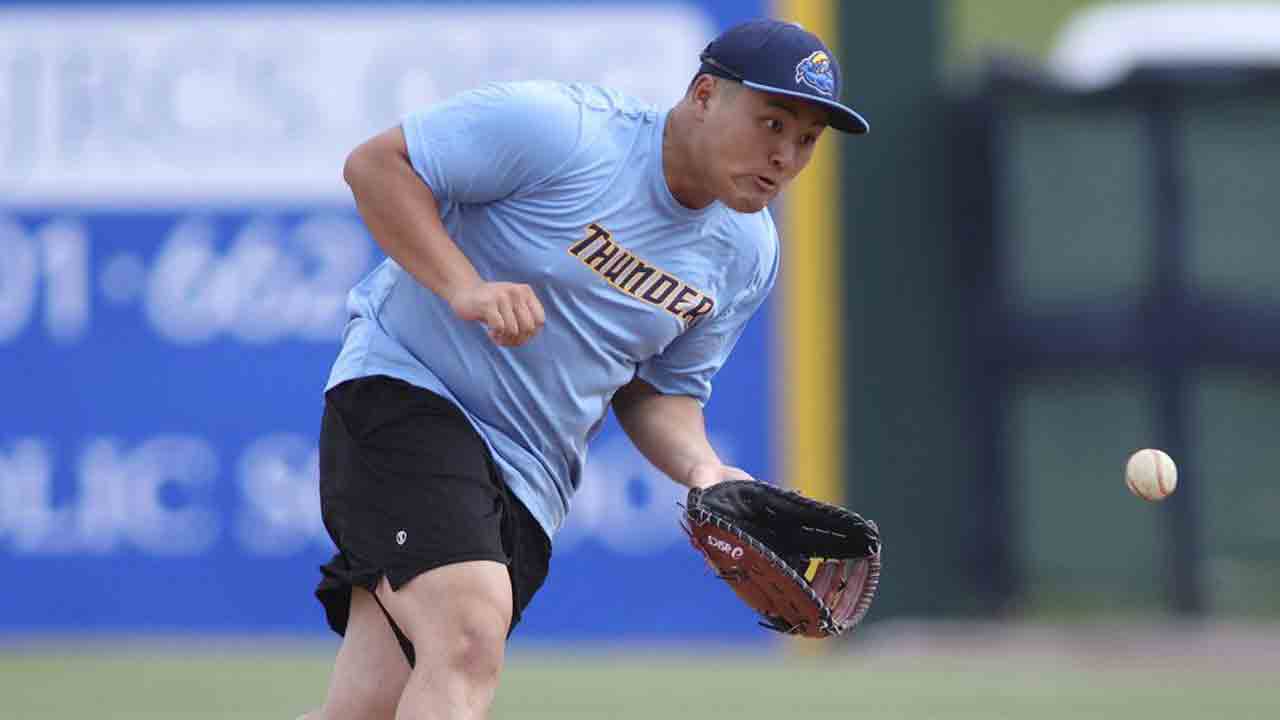Japanese slugger Rintaro Sasaki blazing own baseball path in U.S. via ...