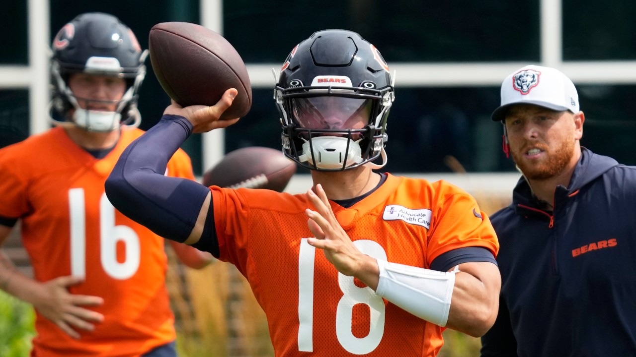 Bears QB Caleb Williams fights through training camp's early ups and ...