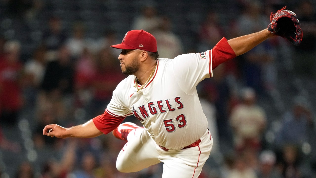 Angels trade closer Carlos Estevez to Phillies - Sportsnet.ca