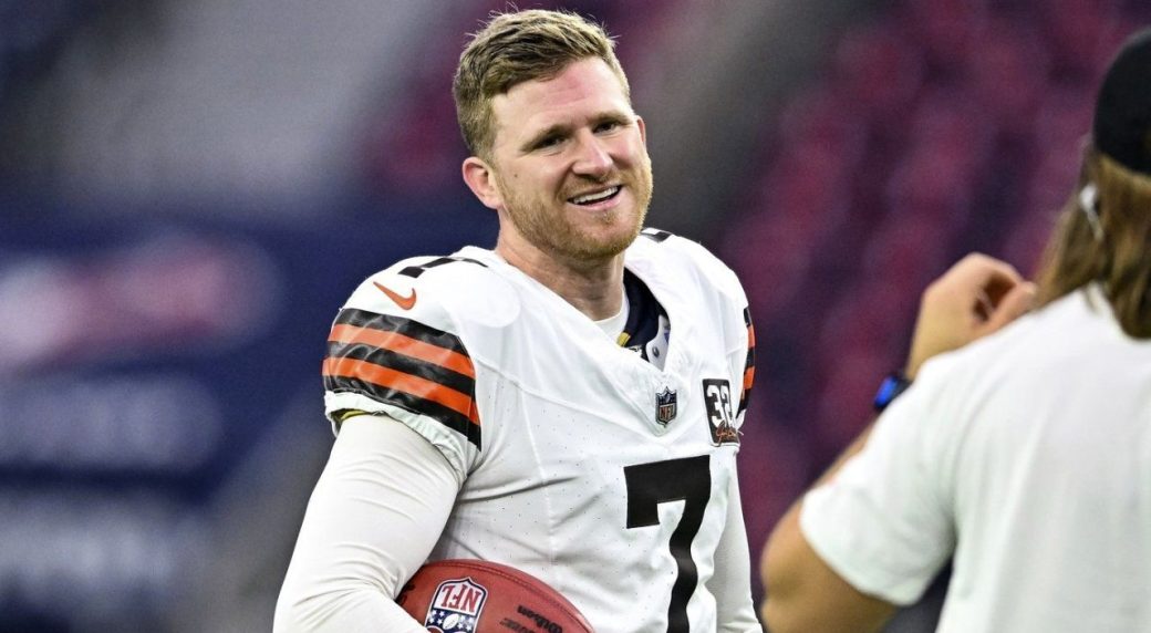 Report: Browns, K Dustin Hopkins agree on three-year, $15.9 million ...