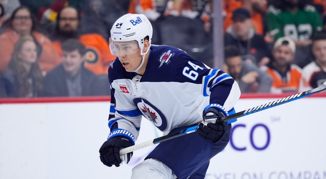 Winnipeg Jets sign Logan Stanley to two-year contract extension
