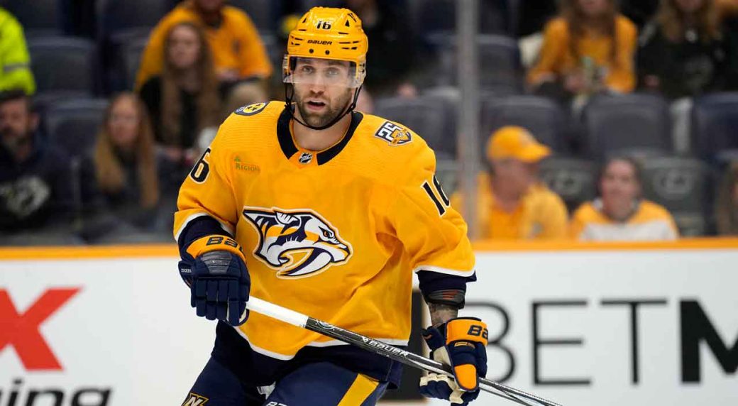 Sabres sign forward Jason Zucker to one-year deal