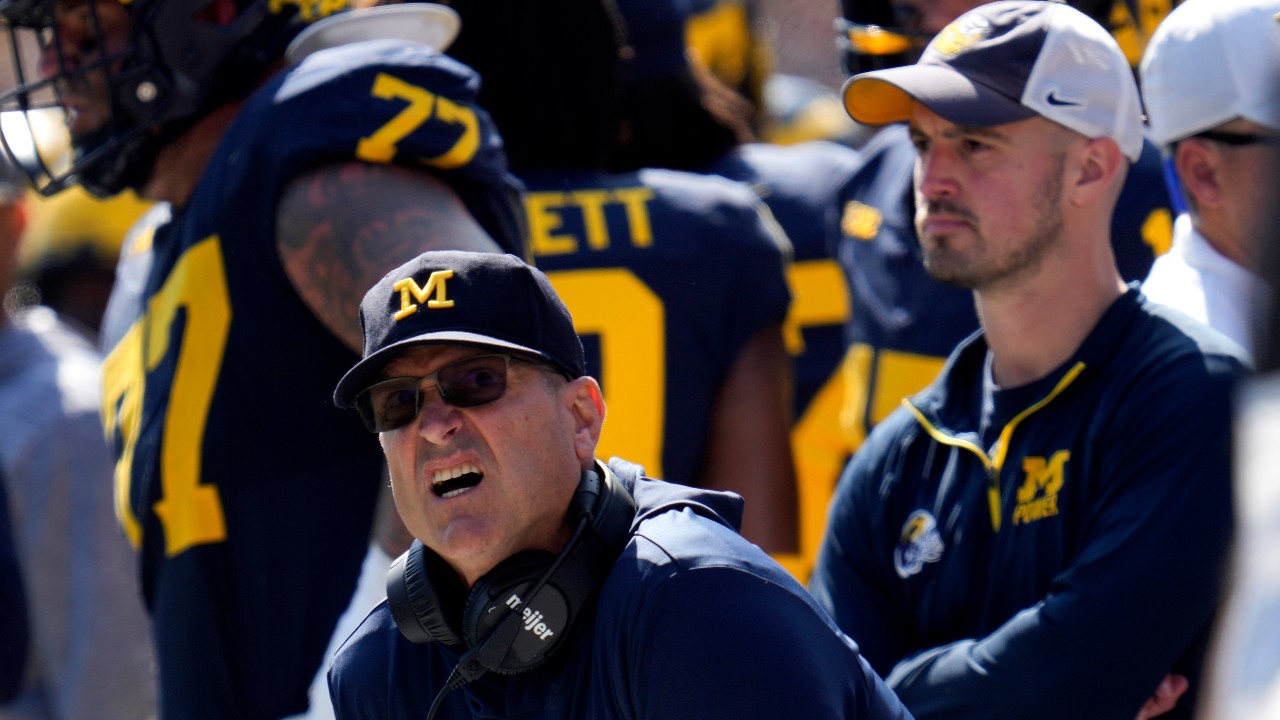 Michigan's ex-sign stealer Connor Stalions says in documentary he didn ...