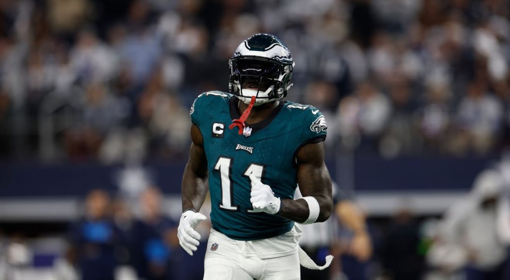 Eagles WR A.J. Brown out for second straight game with hamstring injury