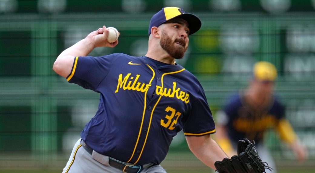 Civale pitches six shutout innings in Brewers' win over Pirates