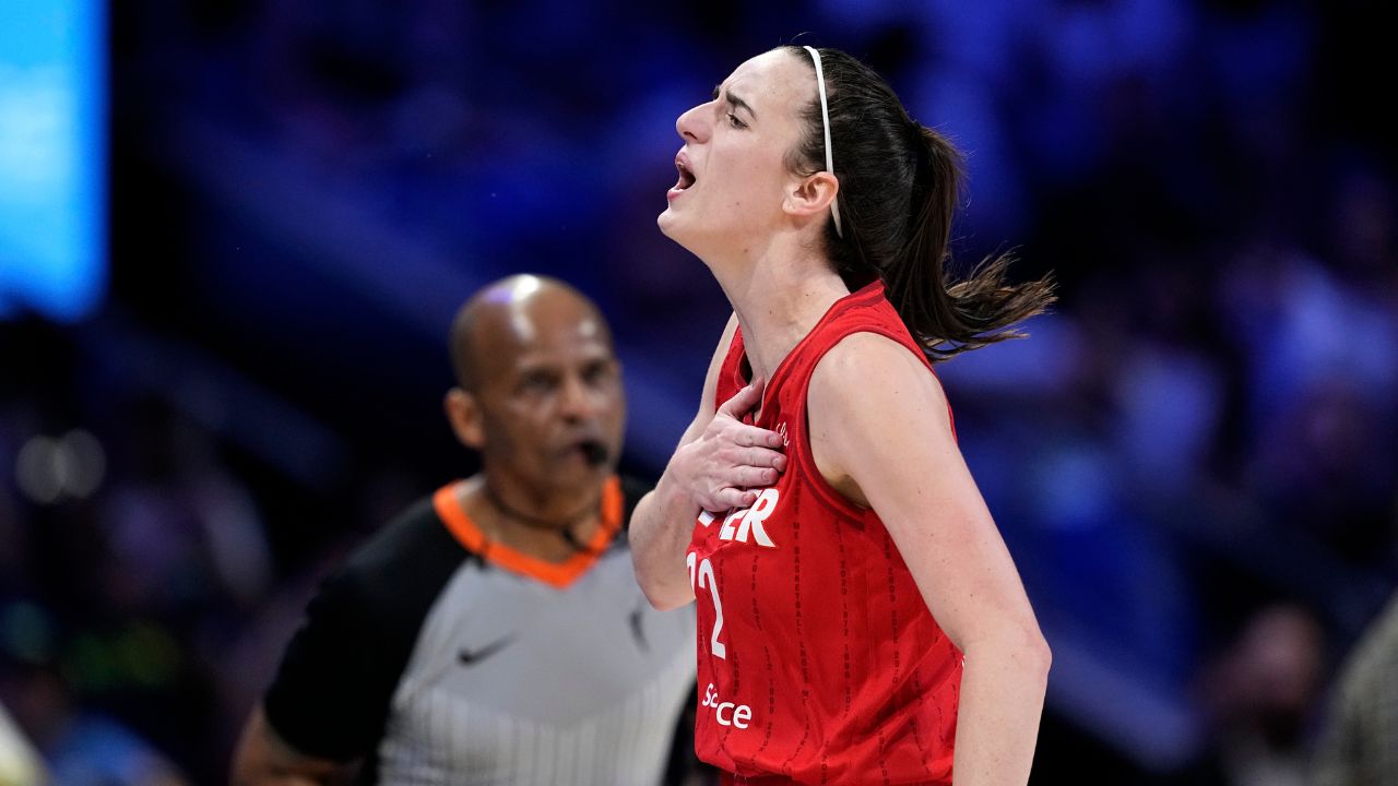 Caitlin Clark becomes first-ever WNBA rookie to be named player of the ...