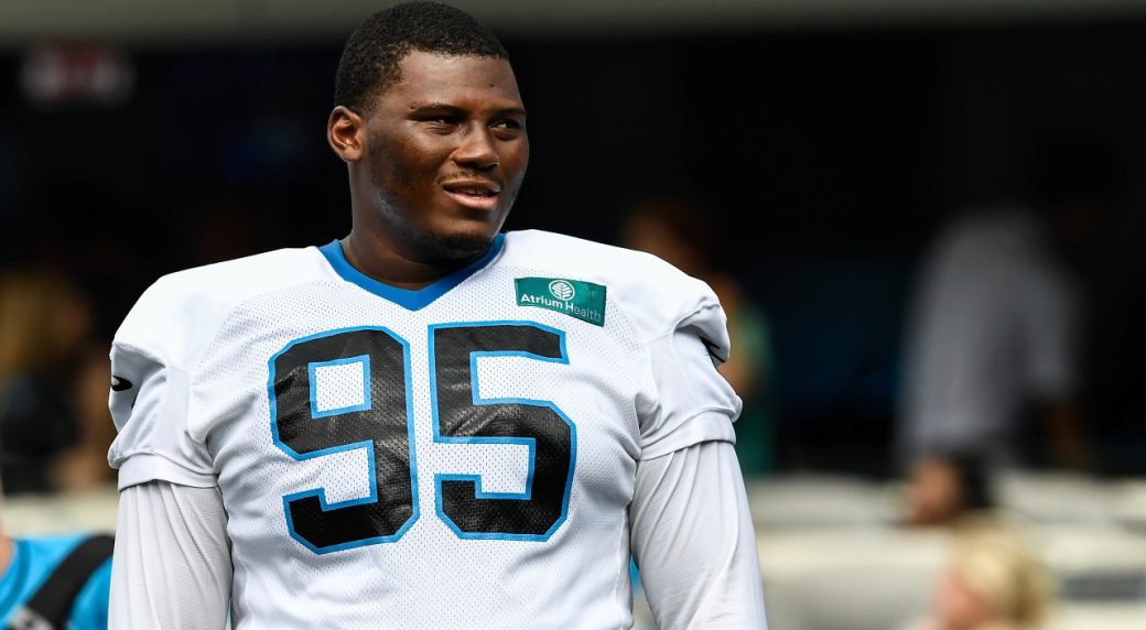 Report: Panthers DE Derrick Brown to have knee surgery, could miss season