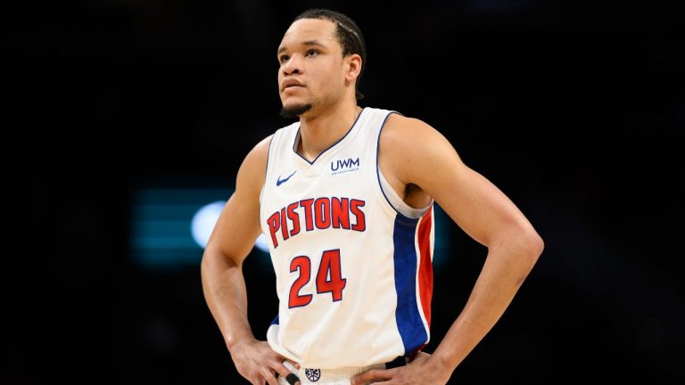 Report: Warriors sign F Kevin Knox, former lottery pick, to one-year ...