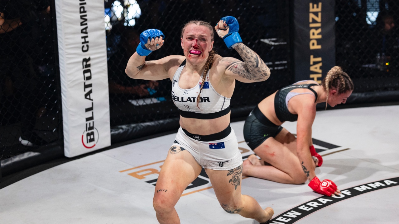 Sara Collins stops Leah McCourt early at Bellator Champions Series London - Sportsnet.ca