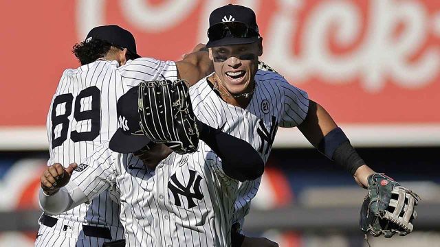 MLB Playoff Push: Yankees add to AL East lead with win over Red Sox - Sportsnet.ca