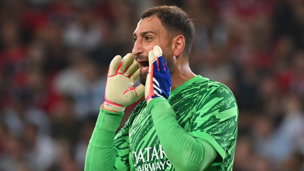 PSG goalkeeper Donnarumma gets away with huge blunder against Brest ...