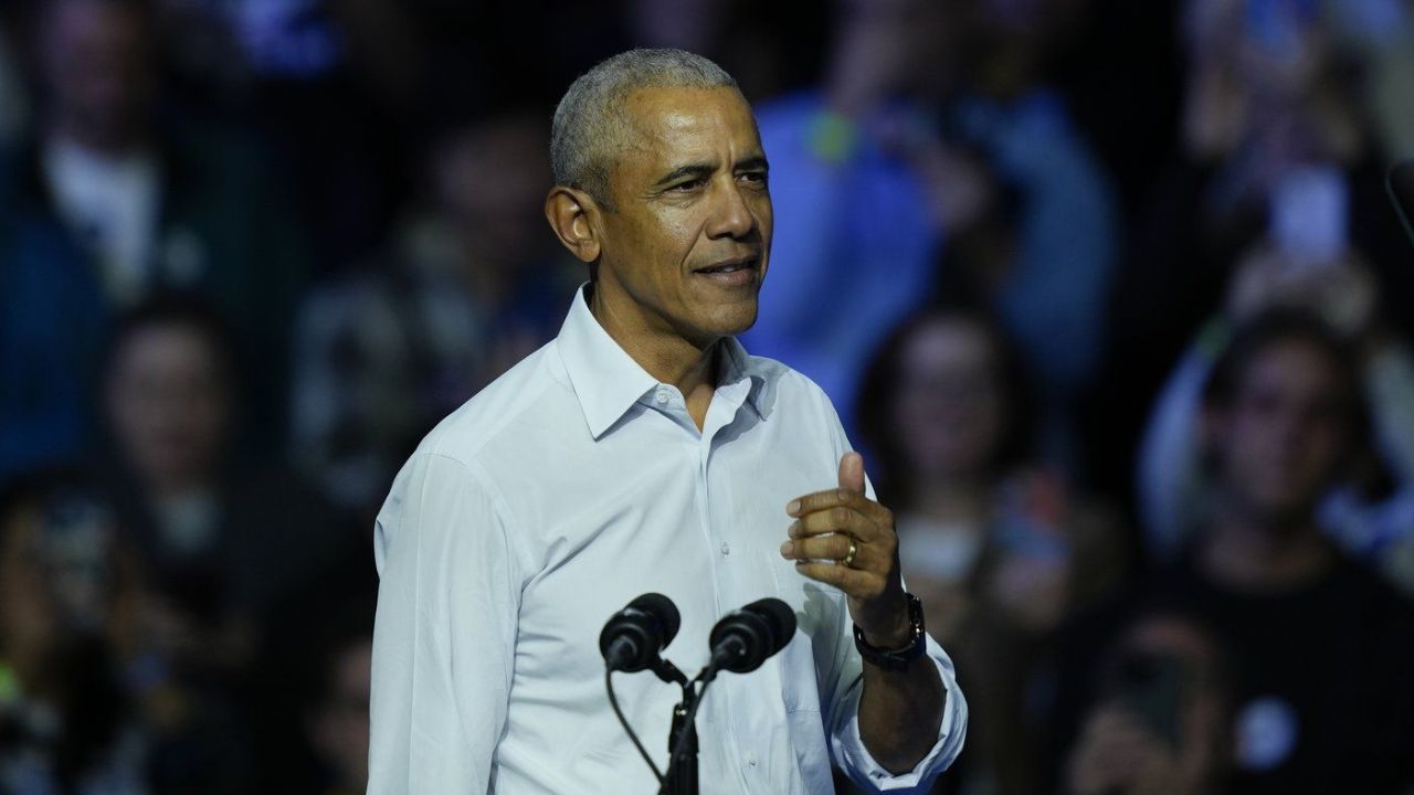 Forty-fore! Eagles play golf with former president Barack Obama ...