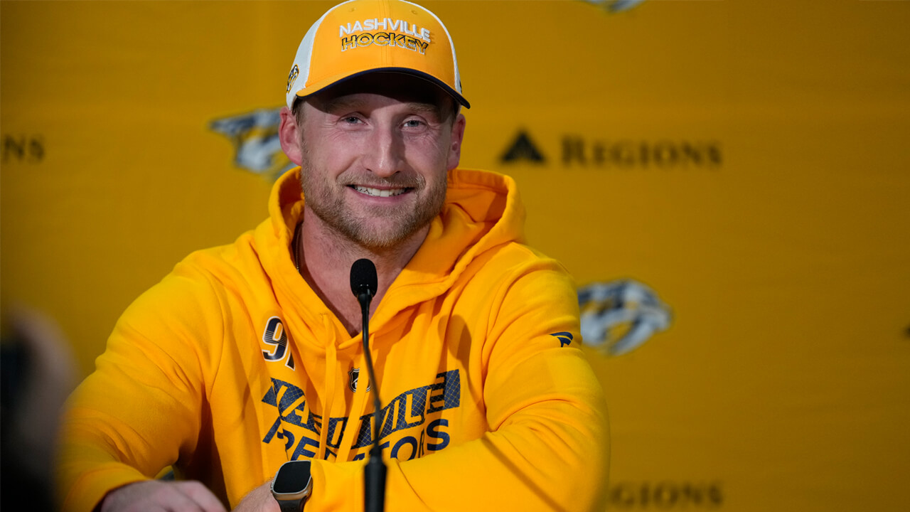 Inside Steven Stamkos’s not “weird” but “different” first months in ...