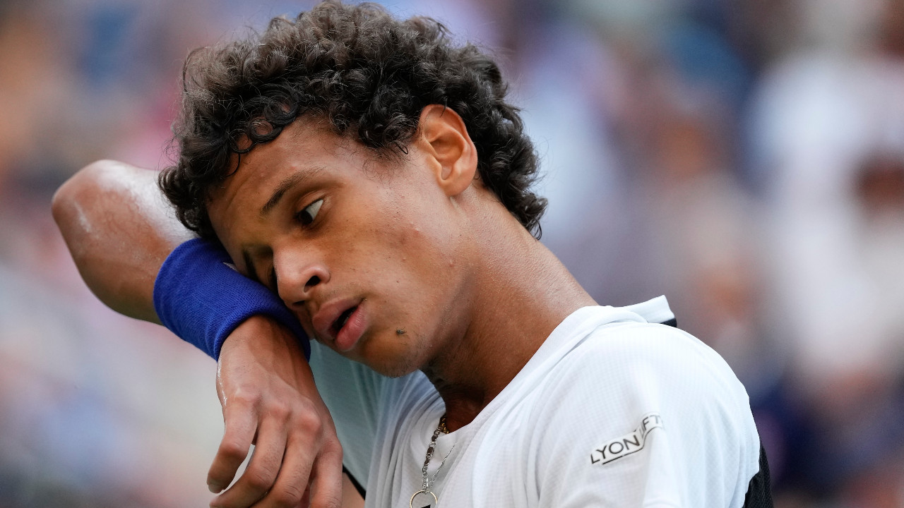 Canada's Shapovalov, Diallo ousted in second round of French Open - Sportsnet.ca