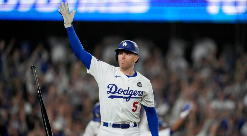Dodgers change up lineup ahead of Game 2; Yankees keep the same group ...