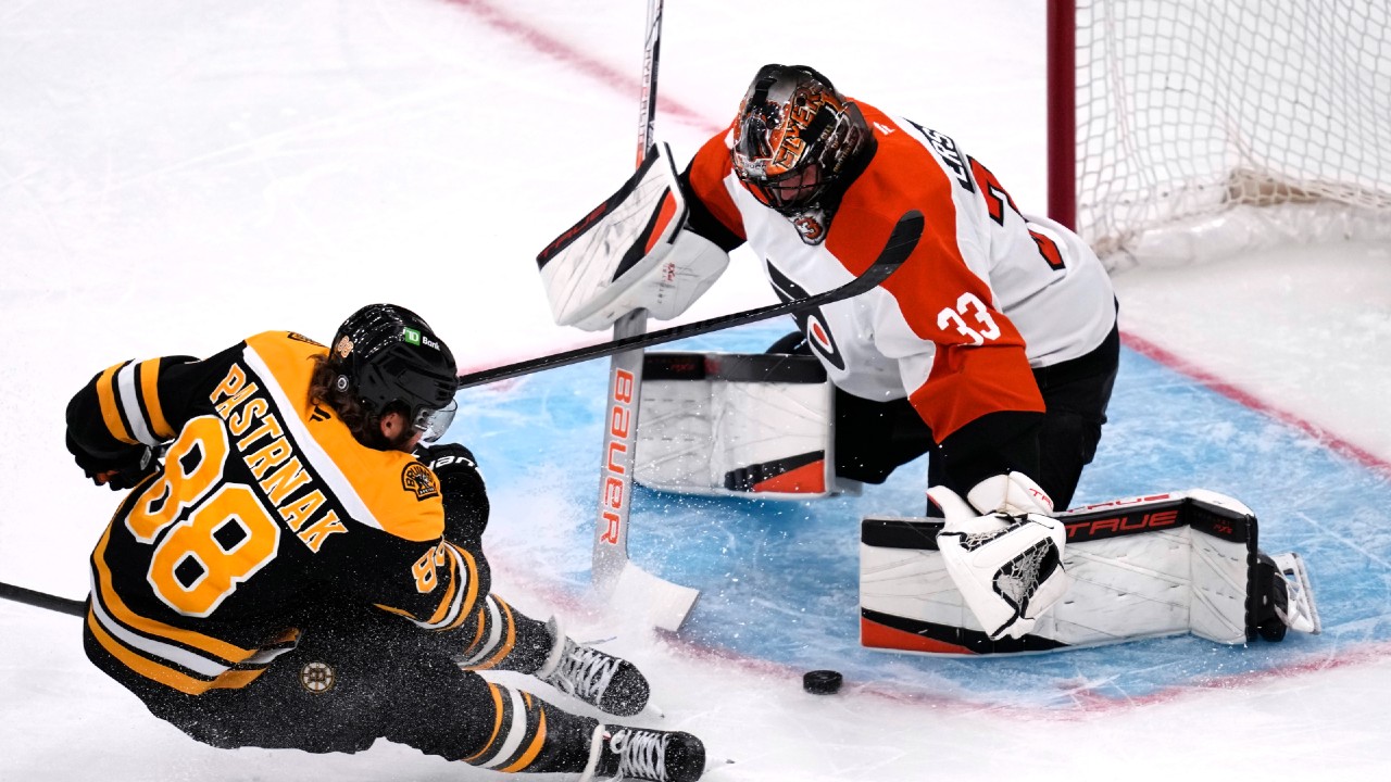Flyers goaltender Sam Ersson suffers lower-body injury vs. Bruins ...
