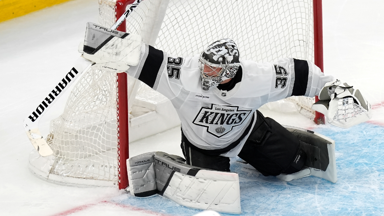 Kings' Kuemper day-to-day with injury, Rittich to start vs. Maple Leafs ...