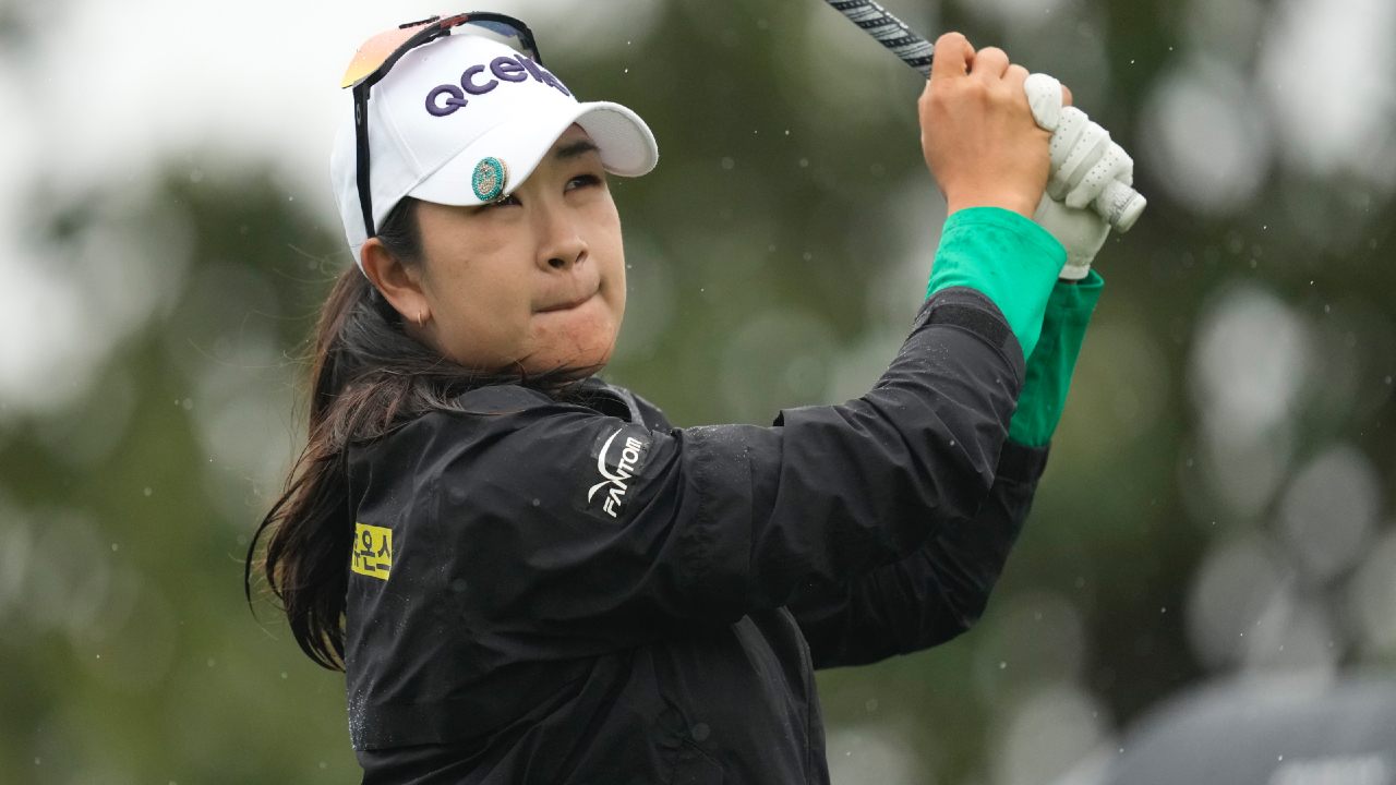 A Lim Kim has hole-in-one, two late birdies to take lead into Lotte ...