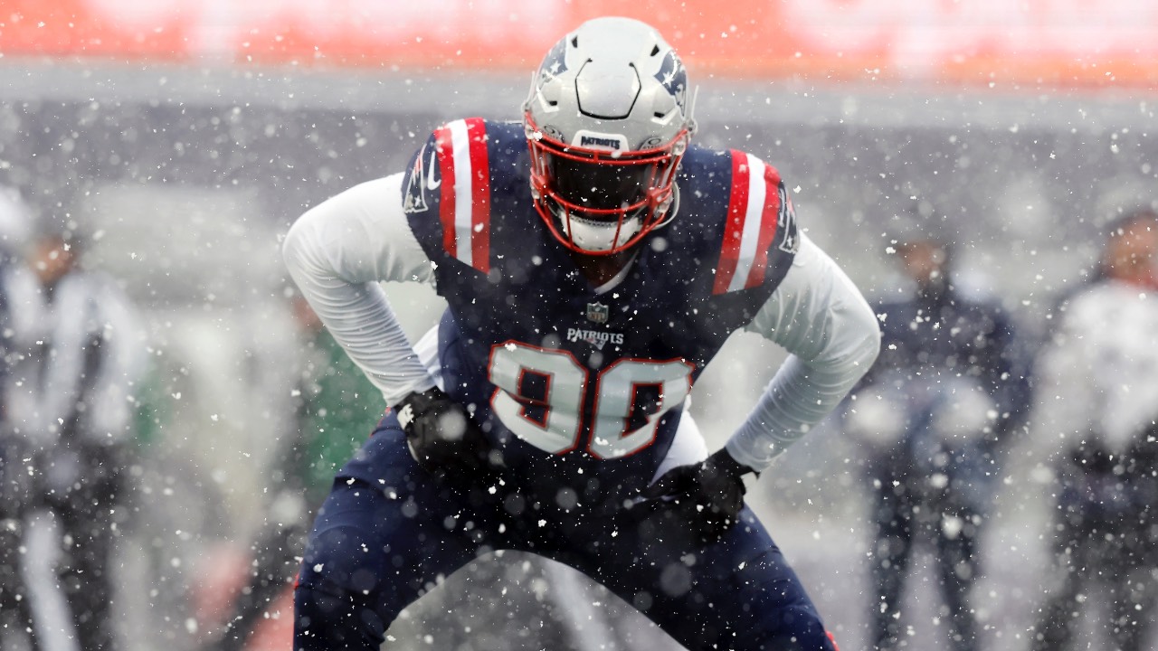 Patriots defensive tackle Christian Barmore makes season debut vs. Rams ...