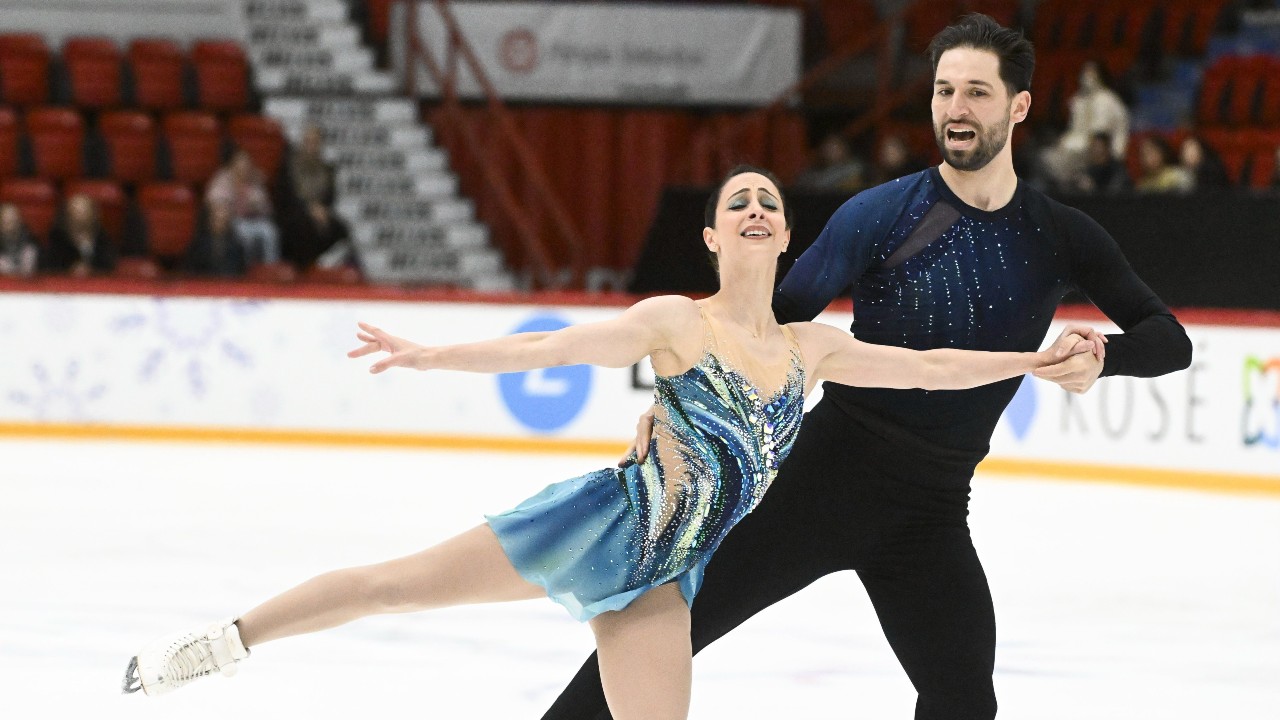 World champion figure skater Deanna Stellato-Dudek to become Canadian ...