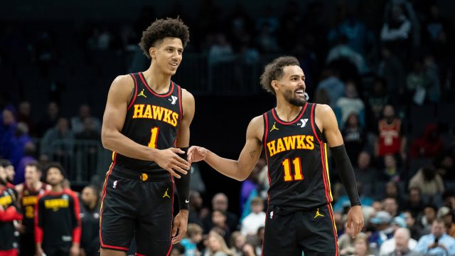 Jalen Johnson scores 20, Hawks hang on to beat Hornets for third ...