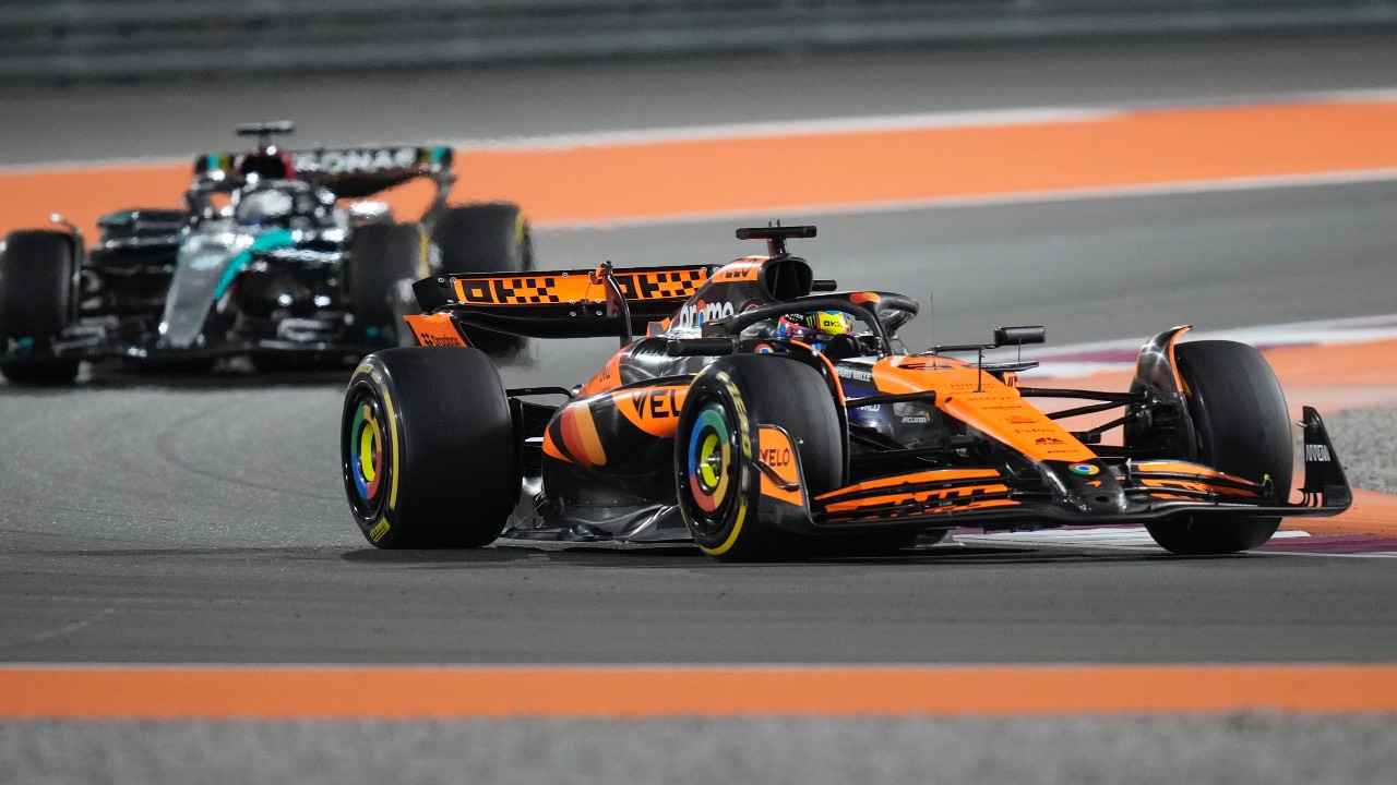 Oscar Piastri wins Qatar sprint, McLaren closes in on F1 constructors ...