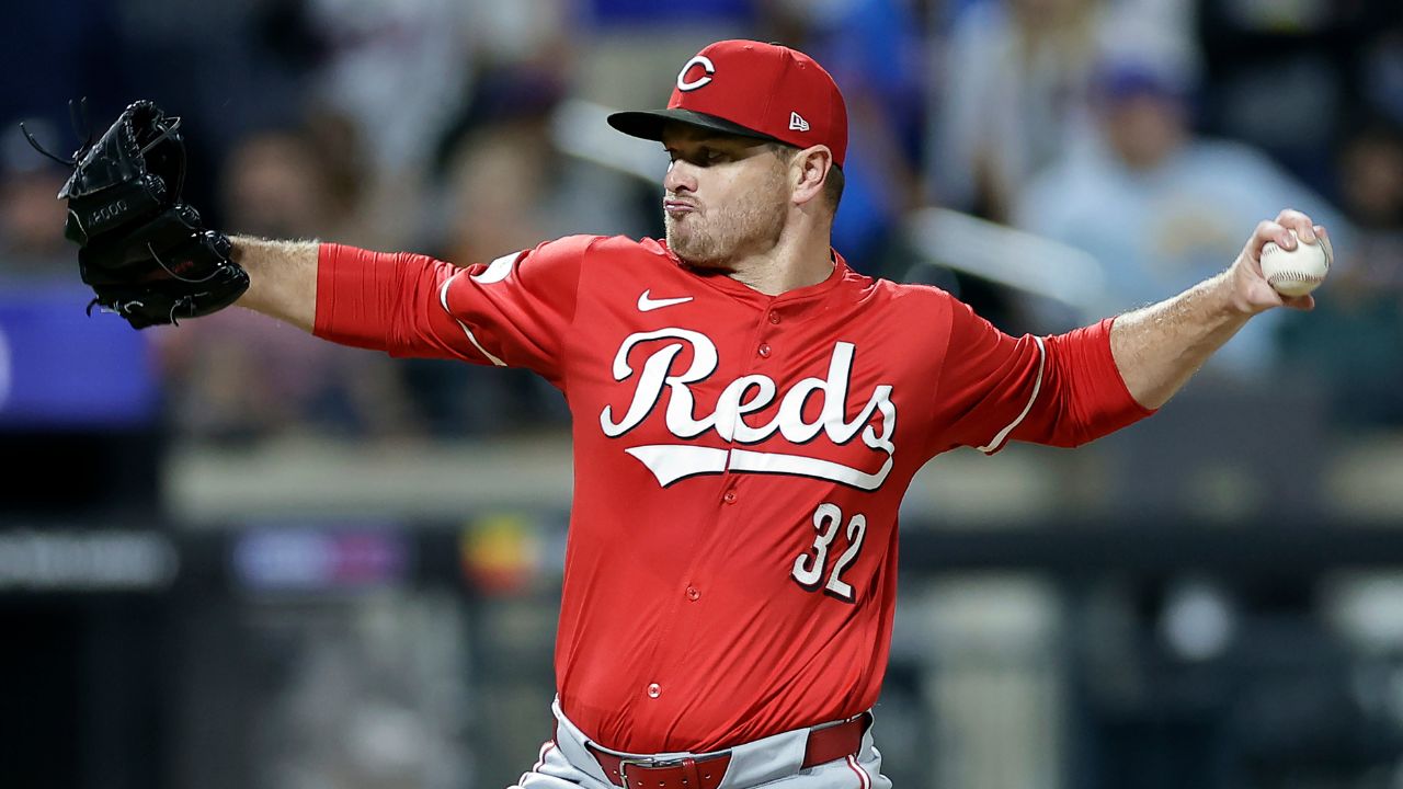 Reliever Justin Wilson and Red Sox agree to $2.25 million, one-year ...