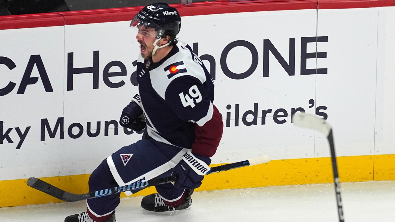 Samuel Girard scores OT winner as Avalanche top Predators - Sportsnet.ca