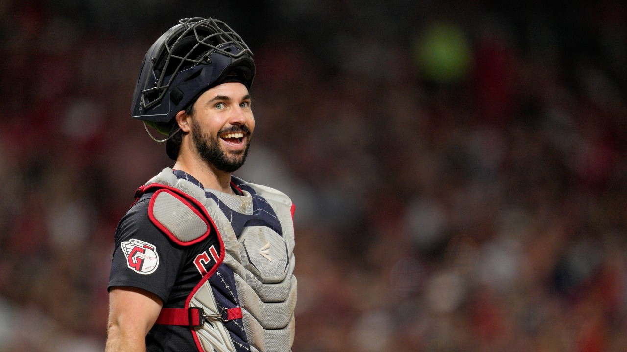 Guardians re-sign catcher Austin Hedges to one-year, $4M contract ...