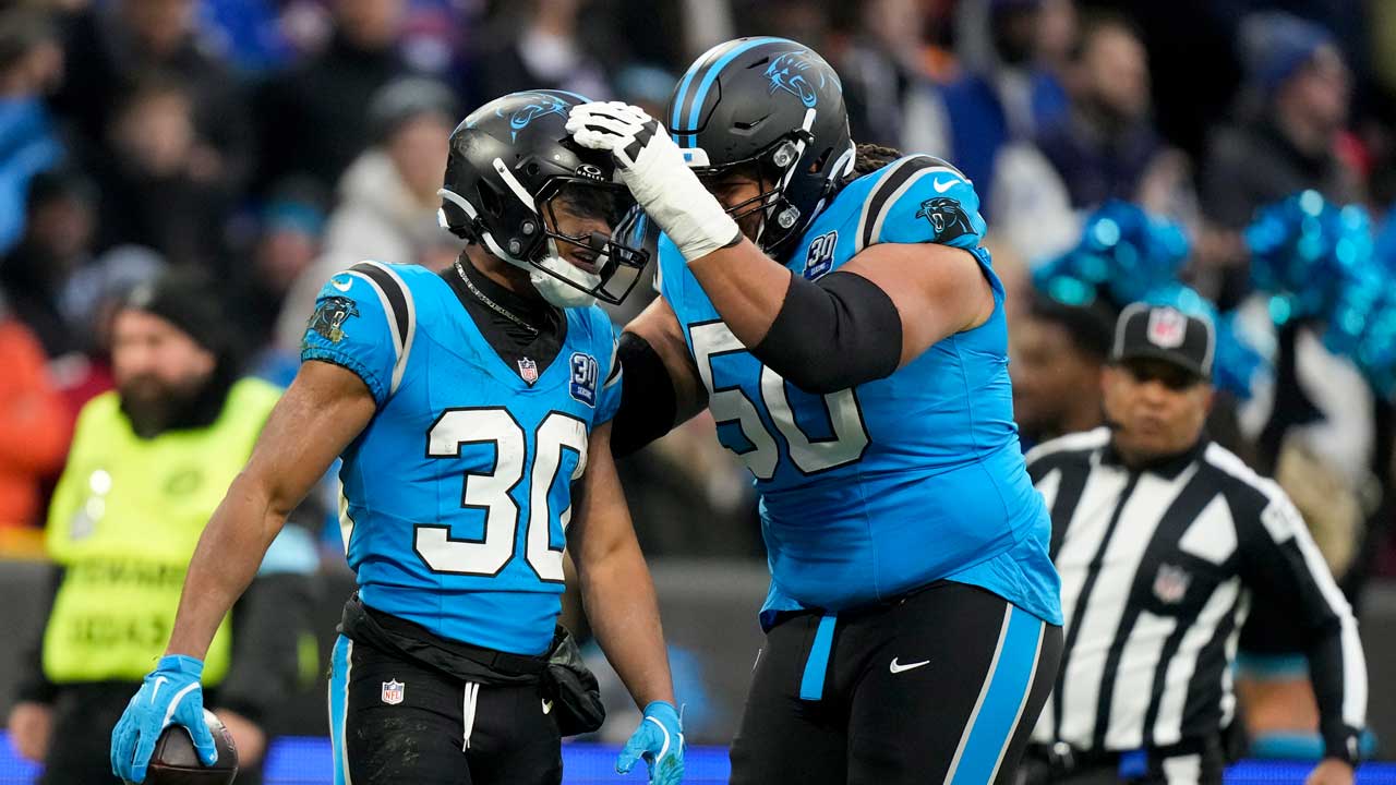 Pineiro's 36-yard field goal in OT lifts Panthers over Giants in ...