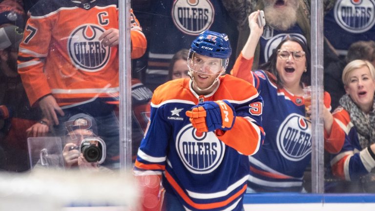 'Never been a player like him': Oilers' McDavid hits 1,000 points in ...