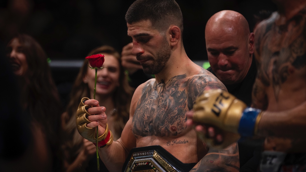 Ilia Topuria hints he may be done at featherweight, eyes Charles ...