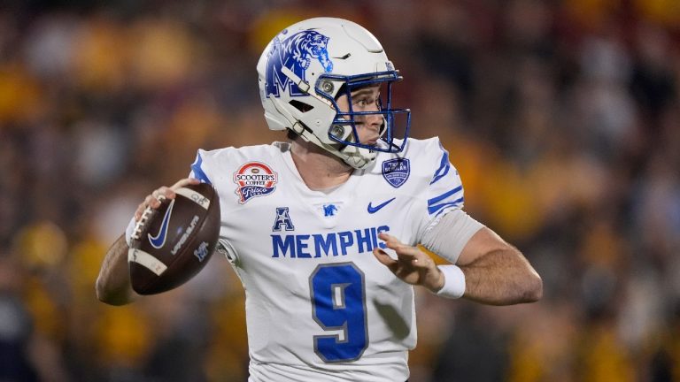 Henigan sets passing record as Memphis wins Frisco Bowl - Sportsnet.ca