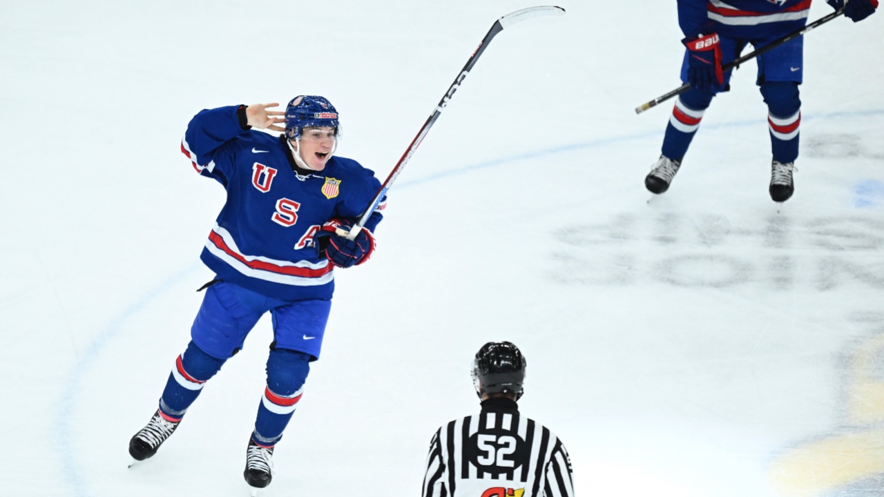 Hagens, Leonard, Augustine headline USA's world juniors roster ...