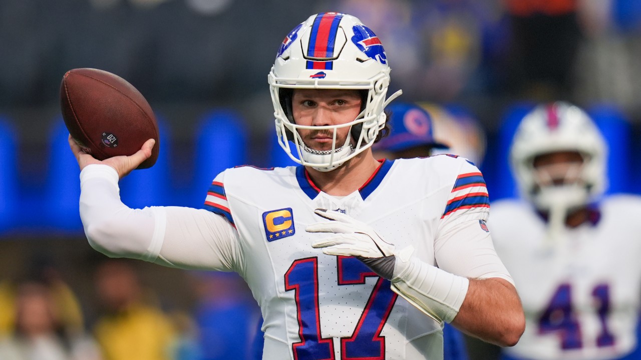 Report: Bills QB Josh Allen had been playing with broken hand ...