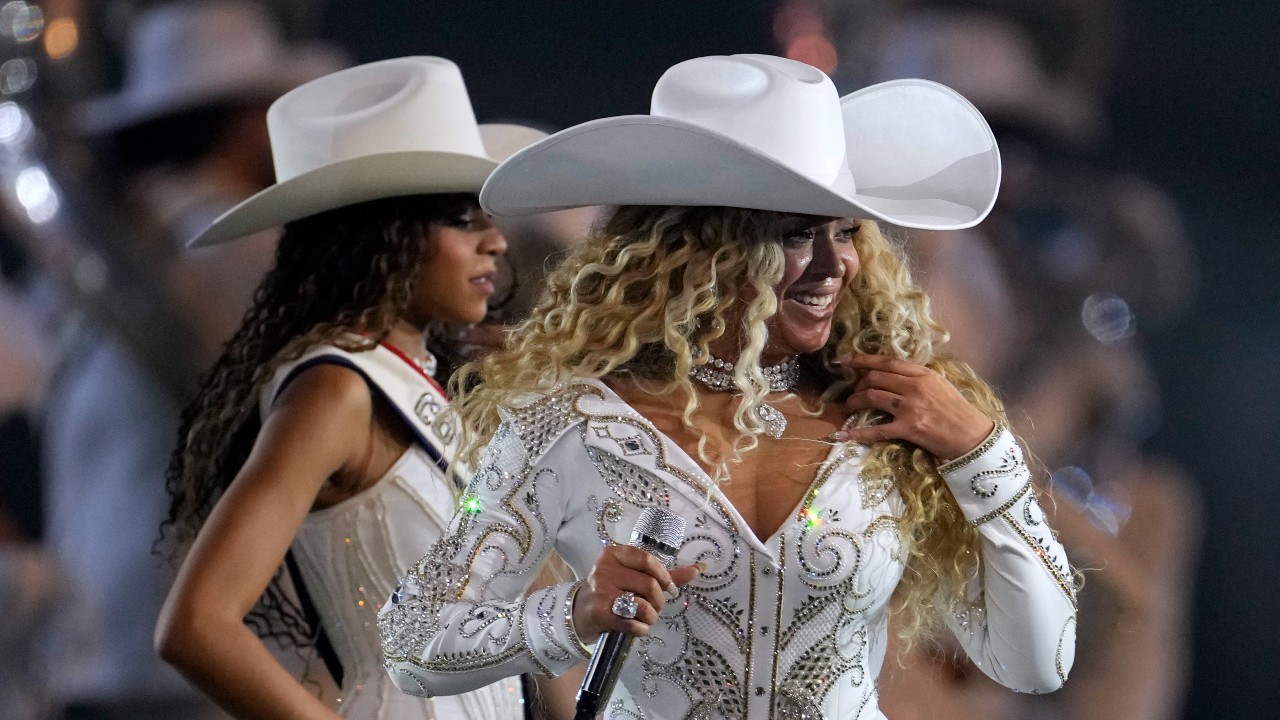 Beyonce 'is the MVP' after spectacular halftime show - Sportsnet.ca