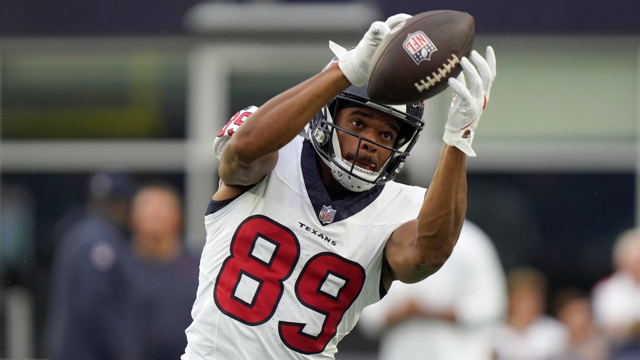 Texans elevate Canadian WR Jared Wayne from practice squad for game vs ...