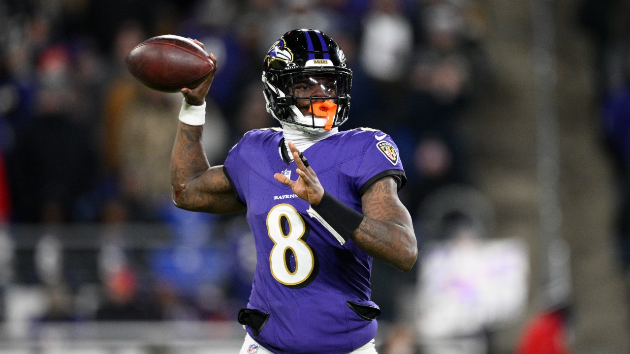 Ravens' Lamar Jackson out vs. Rams, to miss second straight game ...