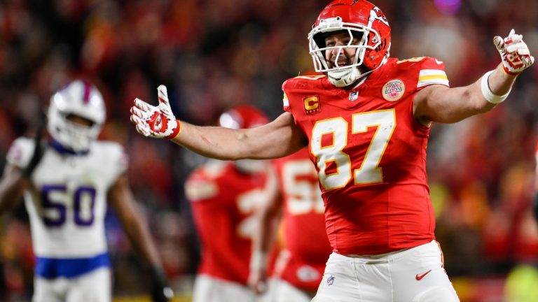 'Back to the Super Bowl!': NFL fans react after Chiefs beat Bills in AFC title game - Sportsnet.ca