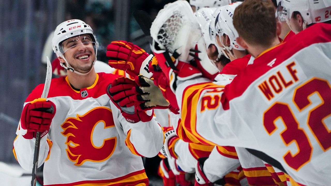 Frost scores as Flames hold on to beat Kraken - Sportsnet.ca