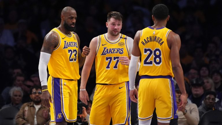 Doncic, Lakers frustrated in rough first game without James - Sportsnet.ca