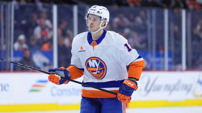 Islanders' Mathew Barzal scratched for disciplinary reasons - Sportsnet.ca
