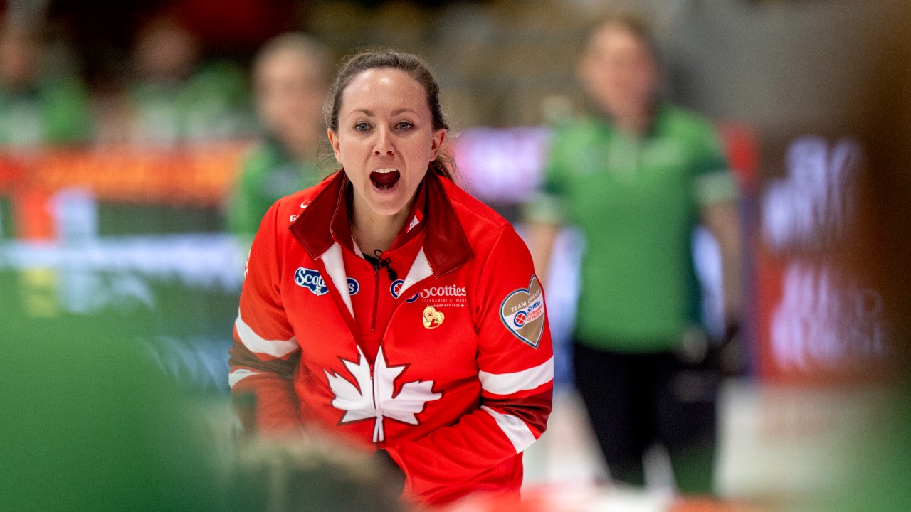 Rachel Homan improves to 4-0 at Scotties Tournament of Hearts ...