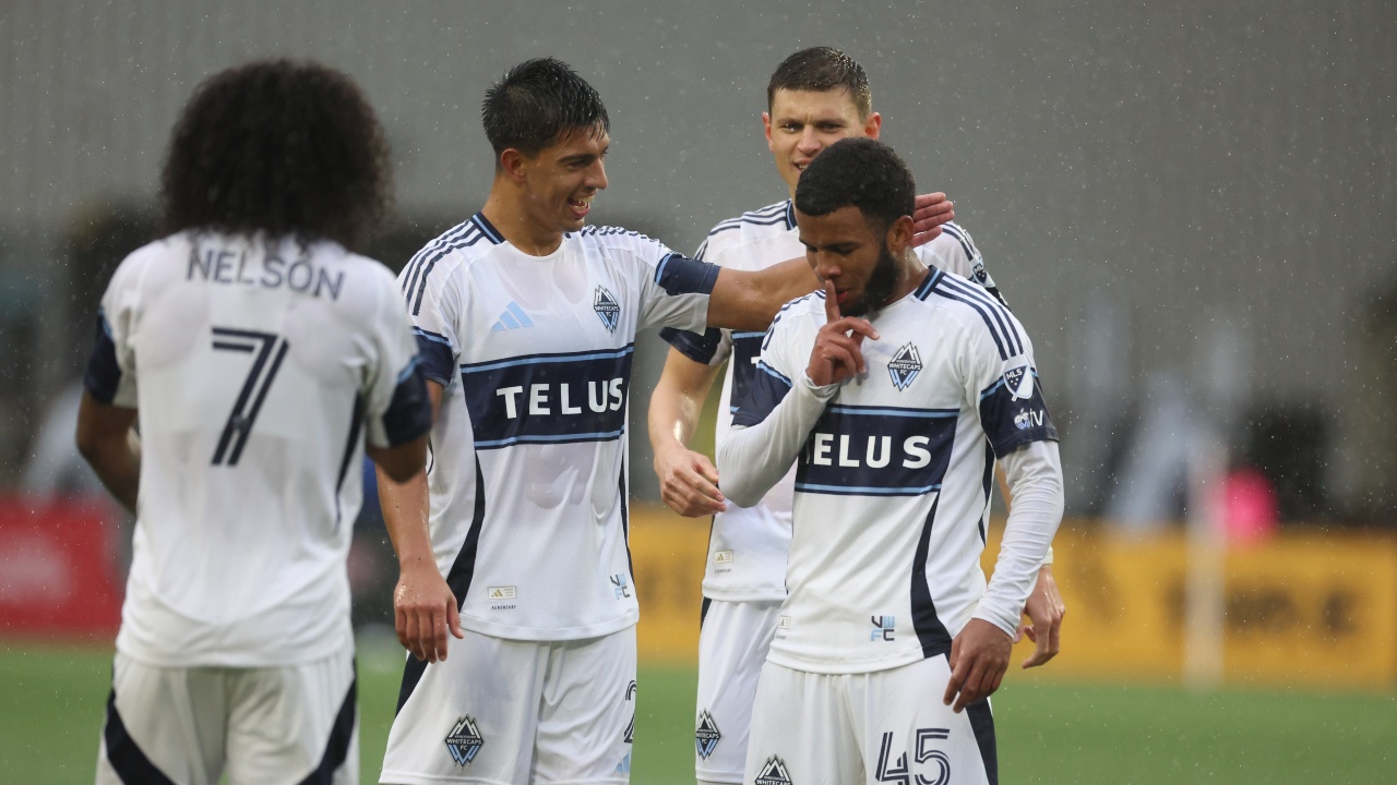 Whitecaps open season with rainy victory over Timbers - Sportsnet.ca