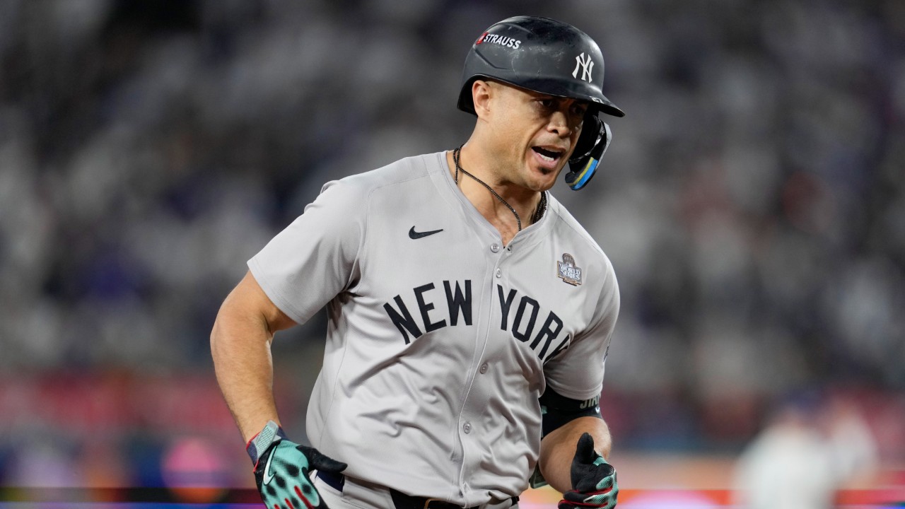 Reports: Yankees' Stanton returns to New York for medical testing ...