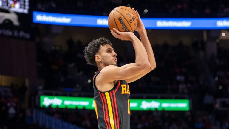 Risacher has career-high 36 as Hawks beat Bucks - Sportsnet.ca