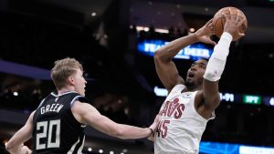 Nuggets' Nikola Jokic records first 30-20-20 game in NBA history in win ...