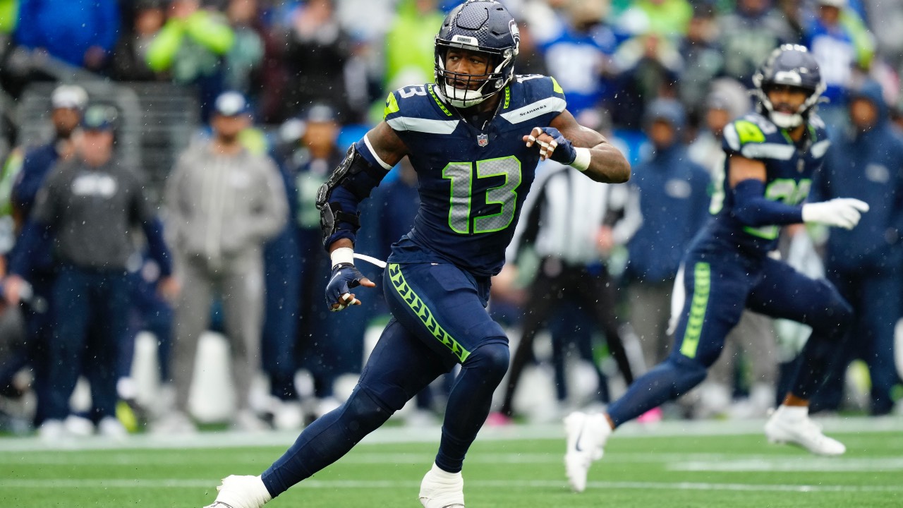 Report: Seahawks, Ernest Jones IV agree to three-year extension ...
